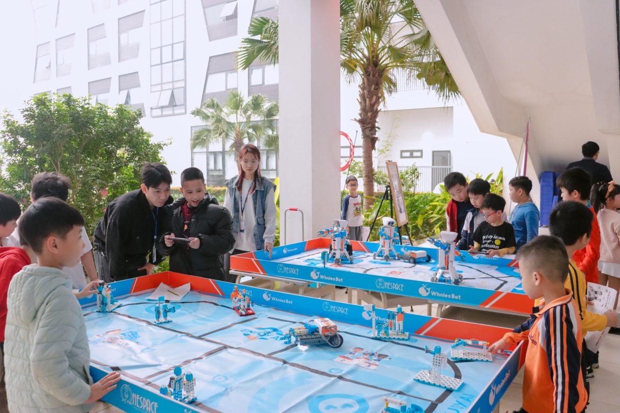 Phenikers nhí hào hứng trải nghiệm ngày hội STEM Fair 2024 - Phenikaa ...