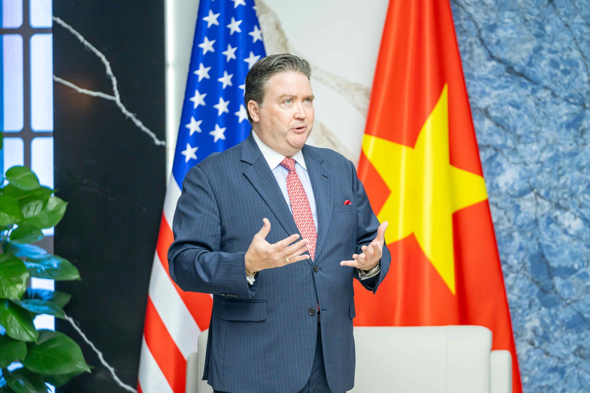 Tập đoàn Phenikaa tiếp đón Đại sứ Hoa Kỳ tại Việt Nam tới thăm và thúc ...